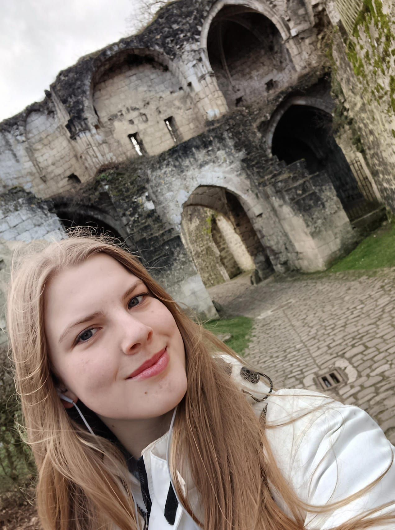 Groninger Studenten Alpen Club - English - Confidant